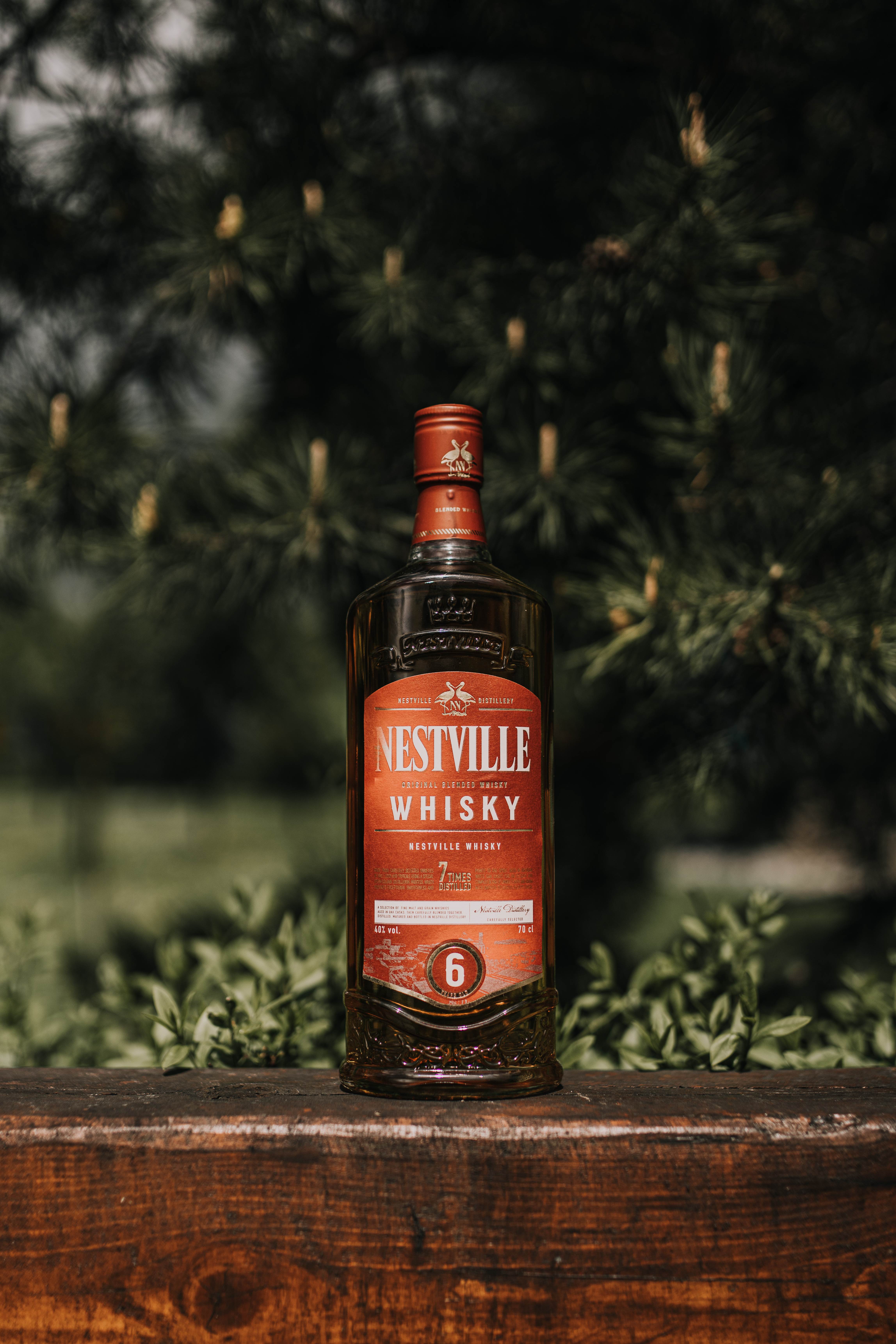 Nestville Whisky Blended 6 yo Gaveæske 70 cl. - 40% - WHISKY - VIN MED ...